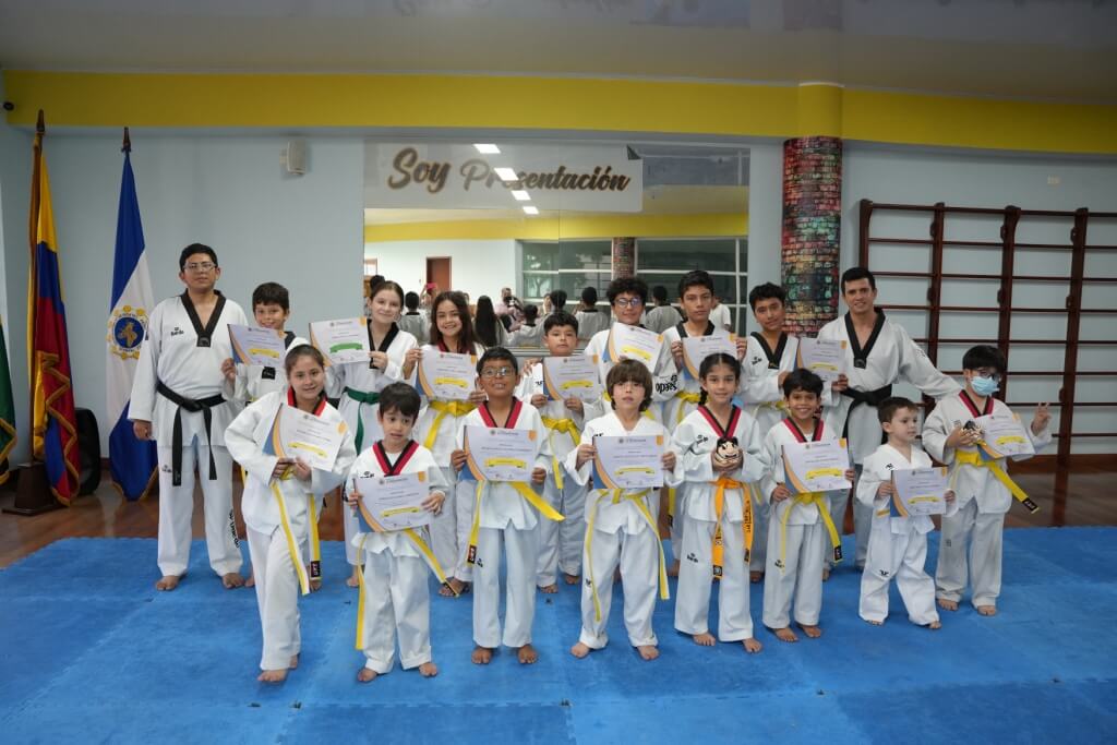 El Taekwondo de La Presentación Eleva su Nivel - Colegio de La ...